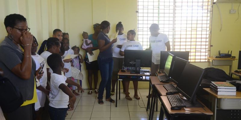 20 Colihaut Students Create Mobile Apps within 14 Days of Learning to Code – DOM767