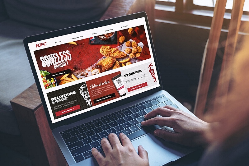 KFC Launches Click & Collect Ordering: Online – DOM767