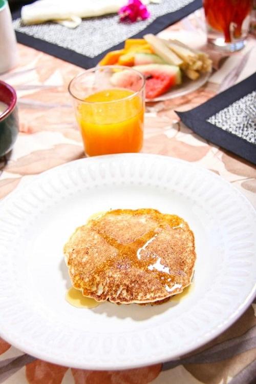 Iso’s Bed & Breakfast - Business