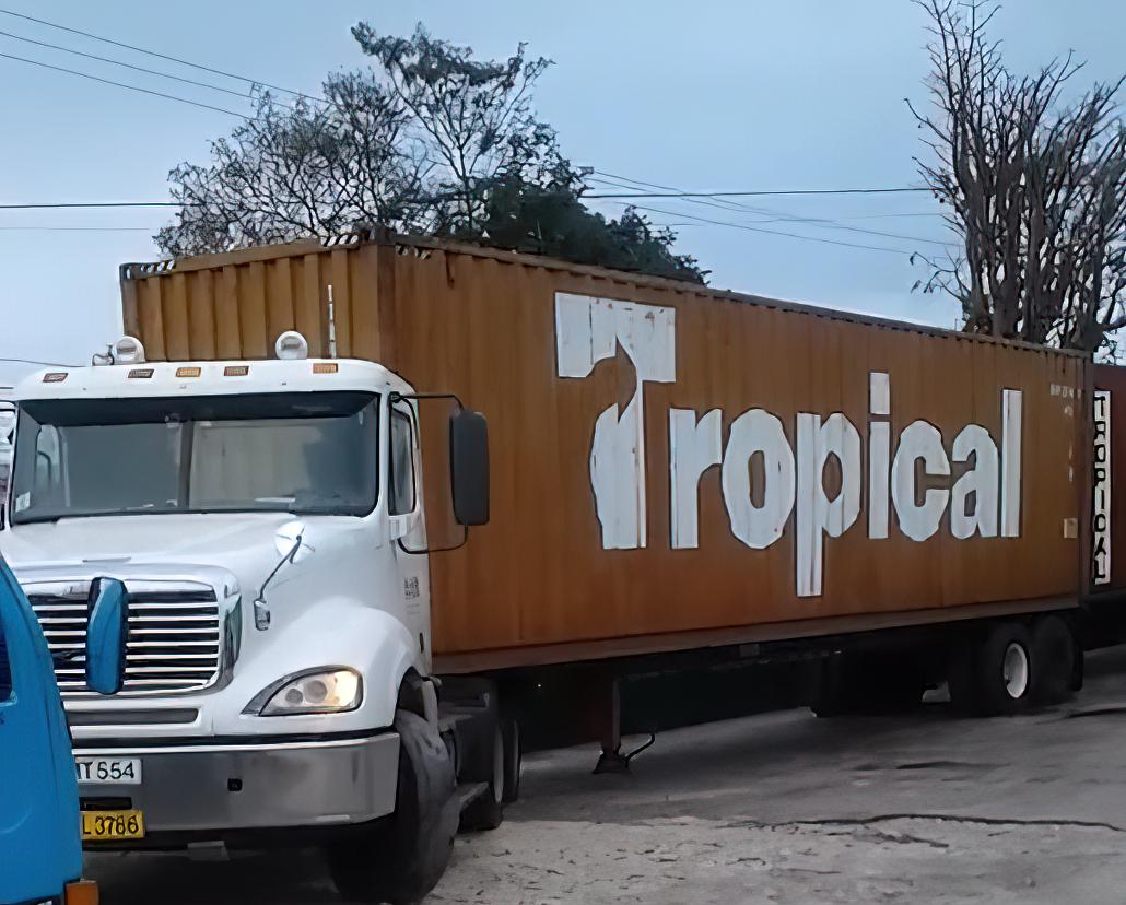 Movement of Containers from Roseau to Laudat – DOM767