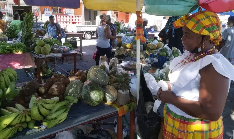 Mahaut Market – DOM767