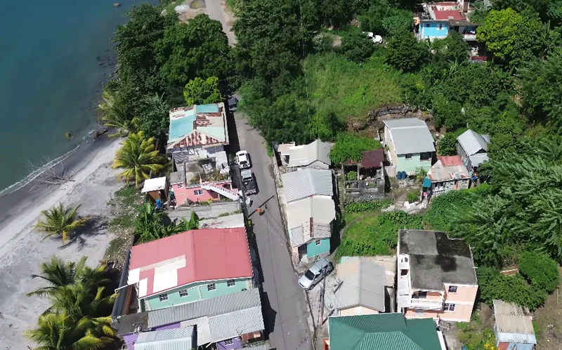 Layou Road – DOM767