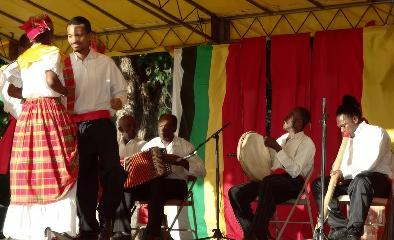 Traditional and Folk Dances of Dominica – DOM767