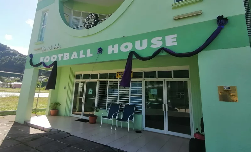 Patrick John Football House – DOM767