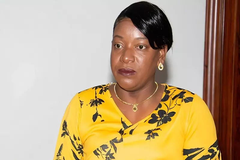 Jesma Paul-Victor – DOM767