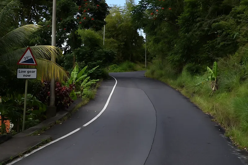 St. Aroment Back Road – DOM767