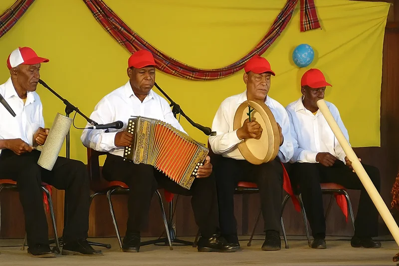 Jing Ping Ensemble – DOM767