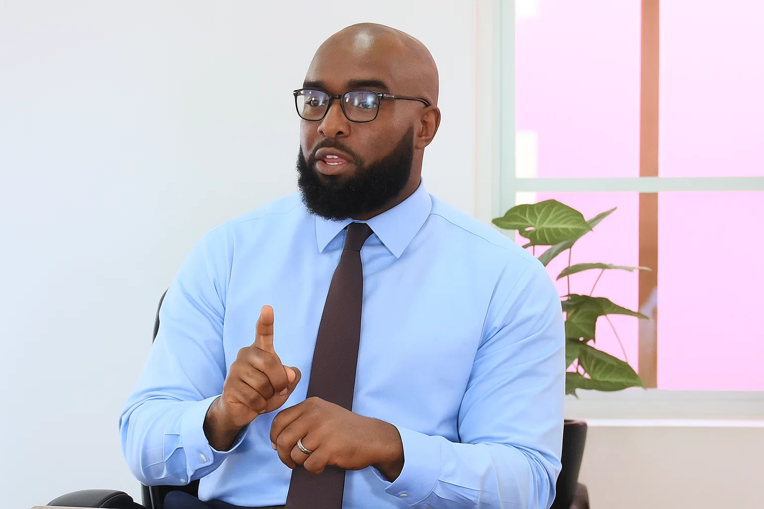 News Dominica – DOM767